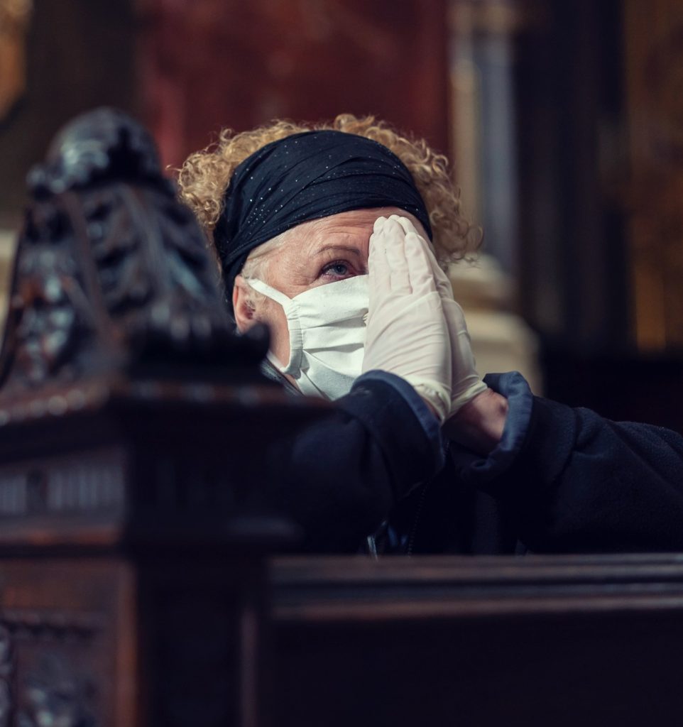 Communion in the Hand? Pt. I - The Now Word